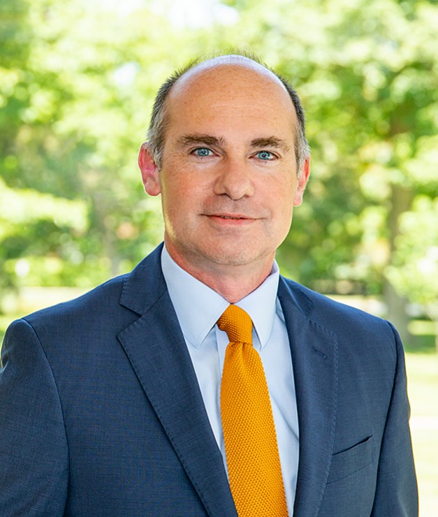 Thomas Hawks | Kenyon College